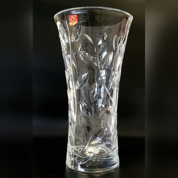 RCR | Accents | 1 34 Laurus Italian Crystal Vase By Rcr | Poshmark